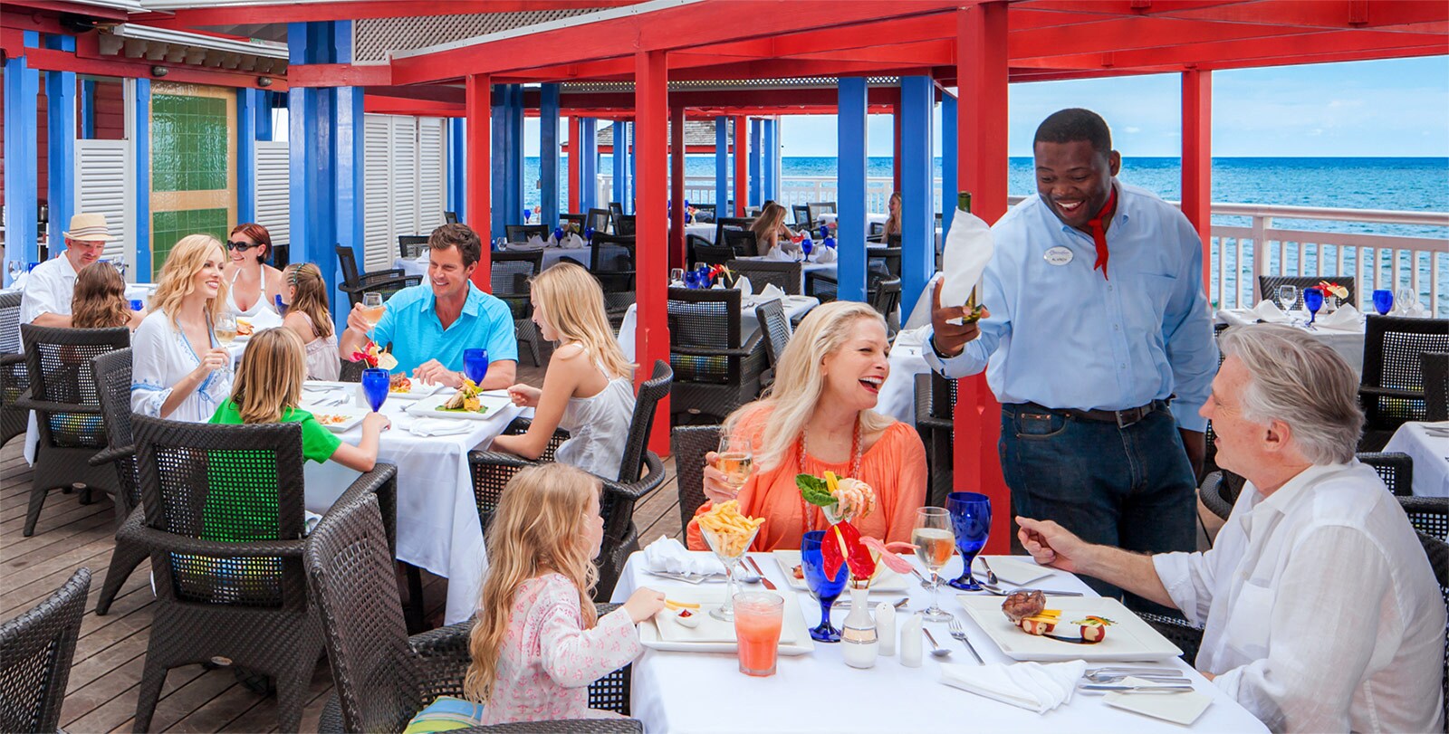 All-Inclusive Restaurants & Dining Experiences | Beaches