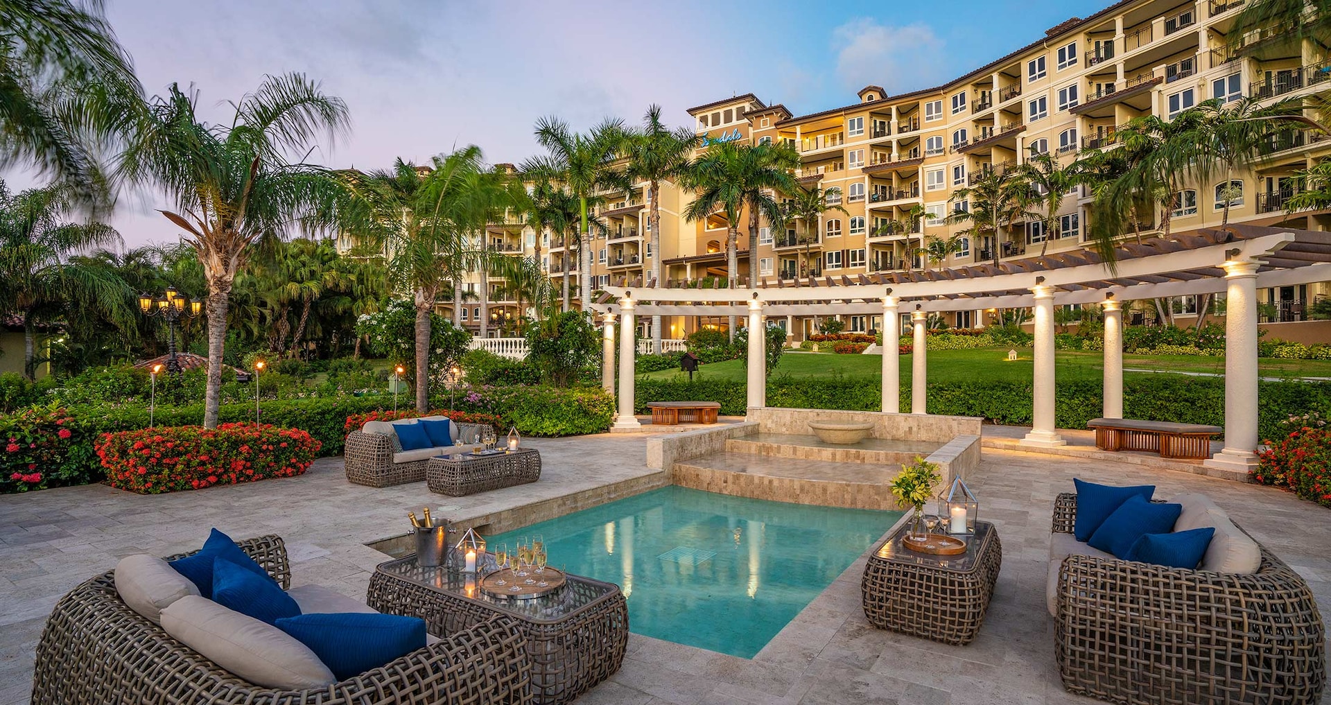 SANDALS® Grande Antigua: All-Inclusive On Dickenson Bay
