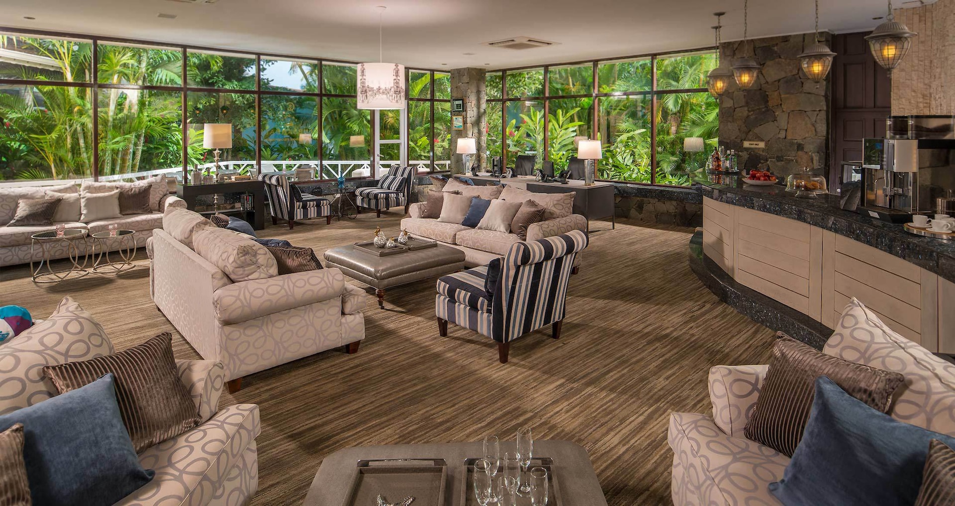 Sandals® Halcyon Beach: All-Inclusive Holiday In Castries